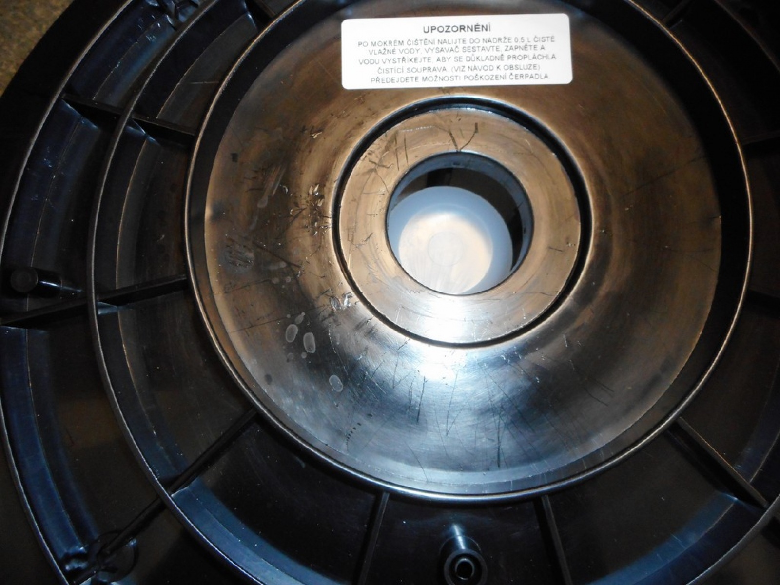 Vysavač ETA 3404 9 0411 NEPTUN 4290 Kč