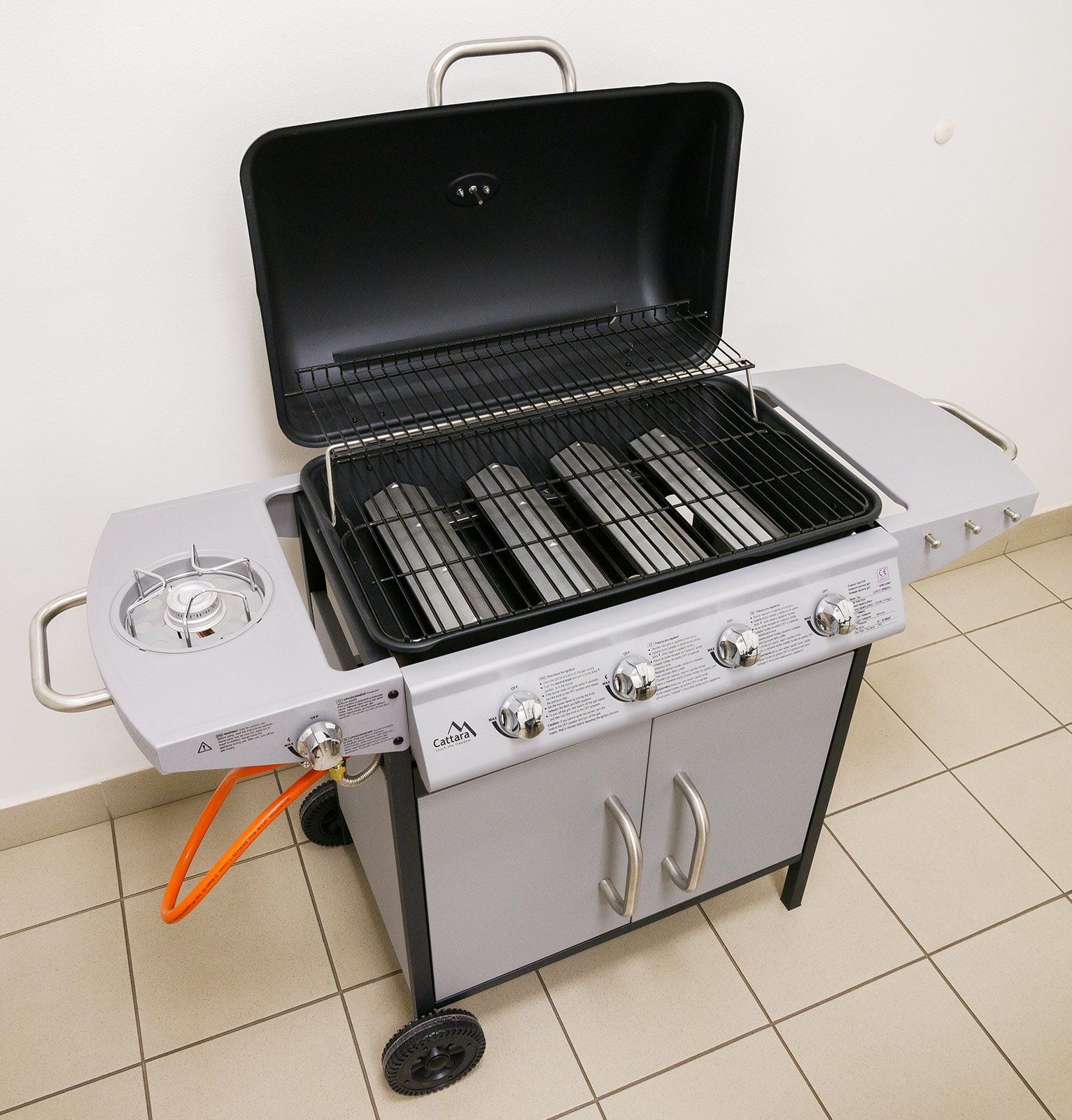 Gril Cattara Master Chef s 5 hořáky, plynový 5900 Kč