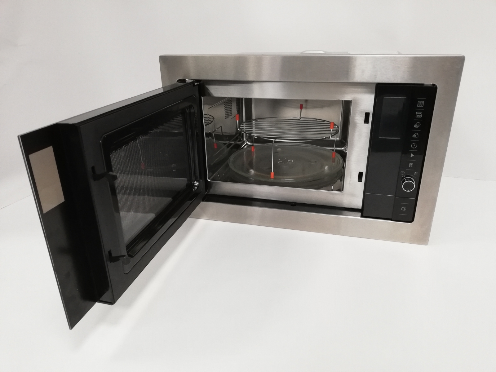 Mikr.trouba BEKO BMGB 25332 BG 4990 Kč