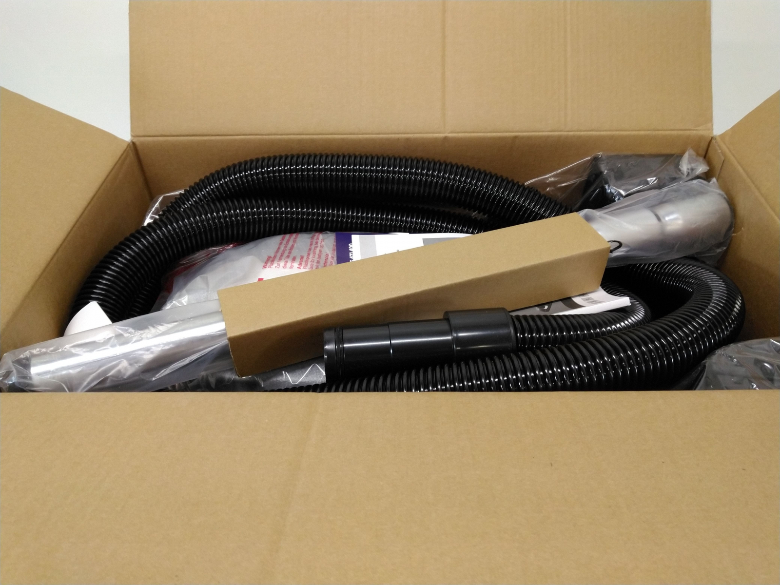 Vysavač CONCEPT VP 5240 RADICAL Home&Car 2290 Kč