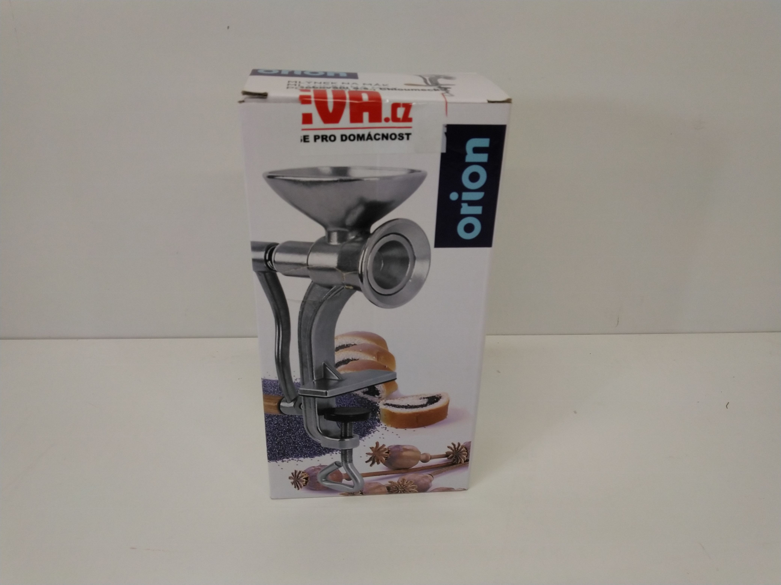 Mlýnek na mák Orion 130140 LINE 690 Kč