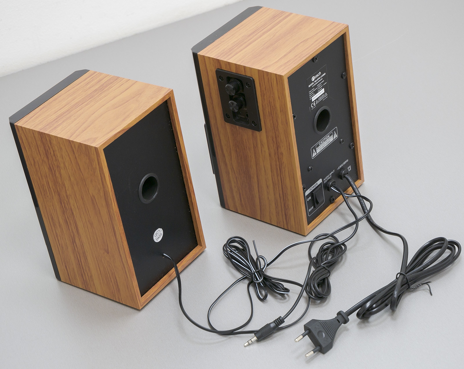 Reproduktory C-TECH SPK-310WD, 2.0, dřevěné 490 Kč