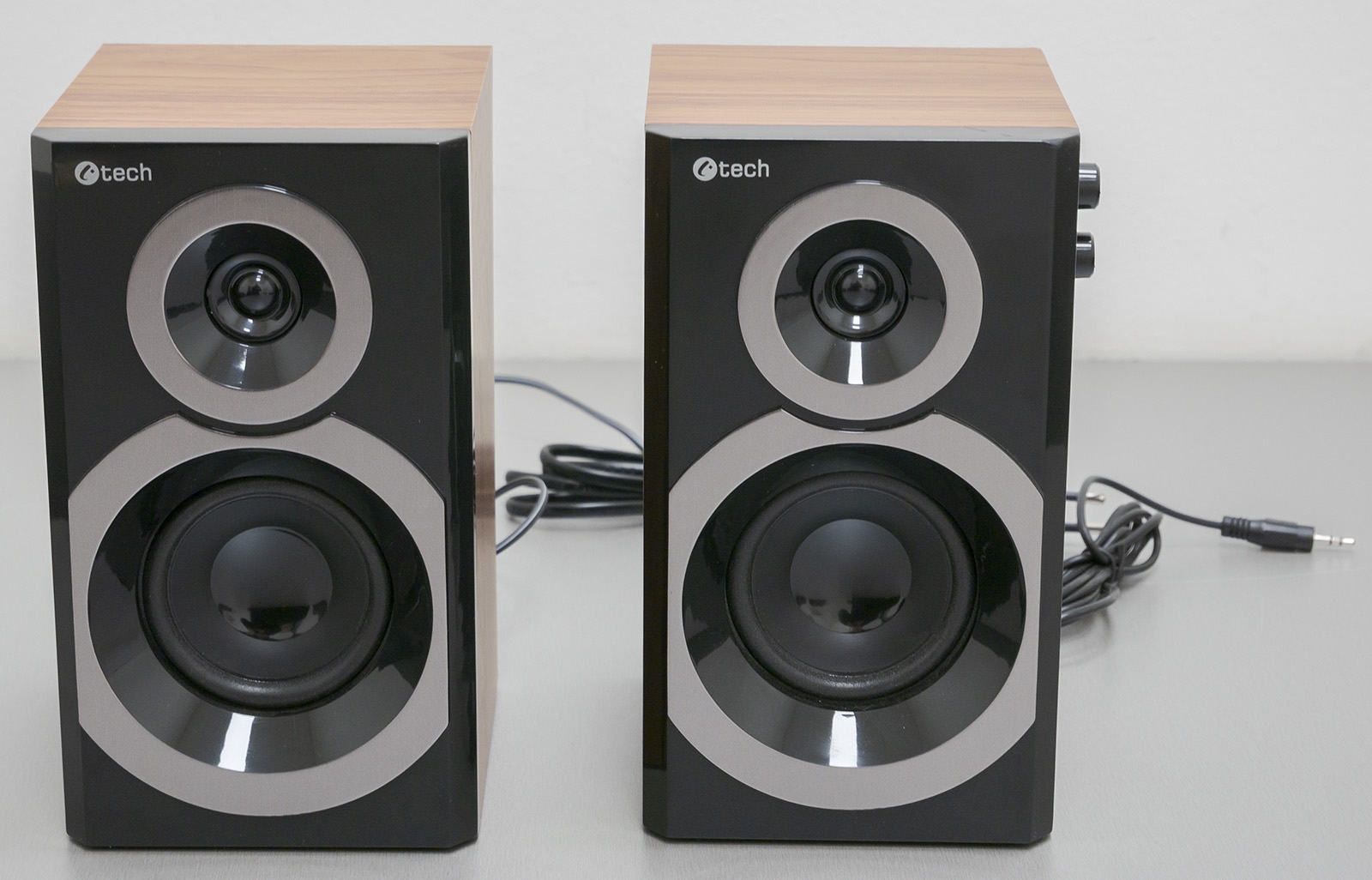 Reproduktory C-TECH SPK-310WD, 2.0, dřevěné 490 Kč