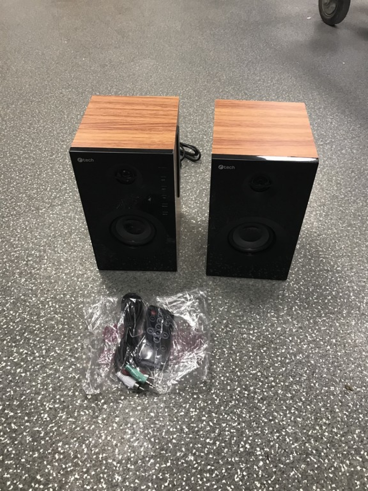 Reproduktory C-TECH SPK-550BT, 2.0, Bluetooth, dálkové ovládání ...