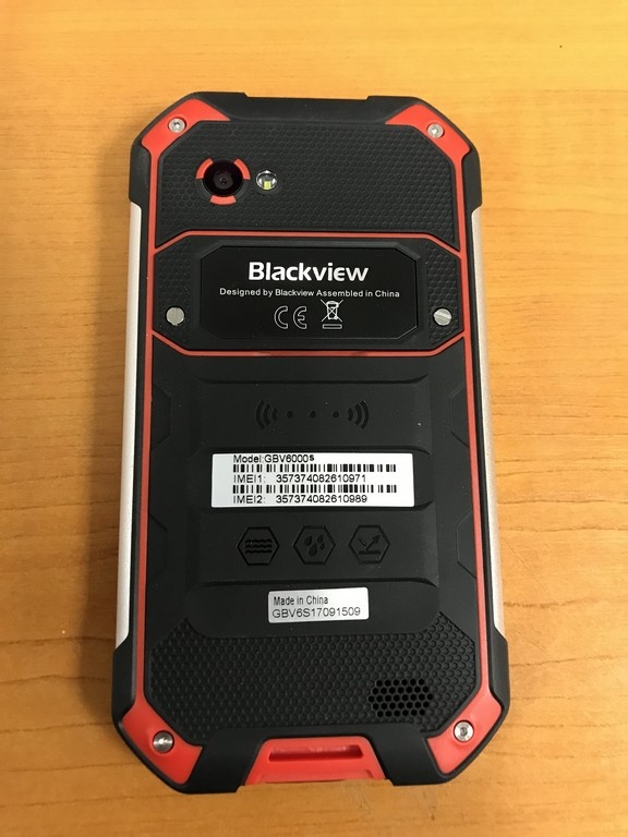 Telefon iGET Blackview BV6000S Red 4250 Kč