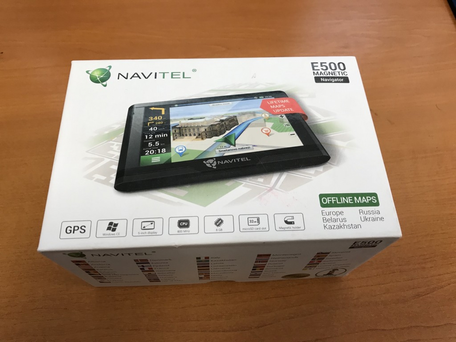 Navigace NAVITEL E500 Magnetic 1290 Kč