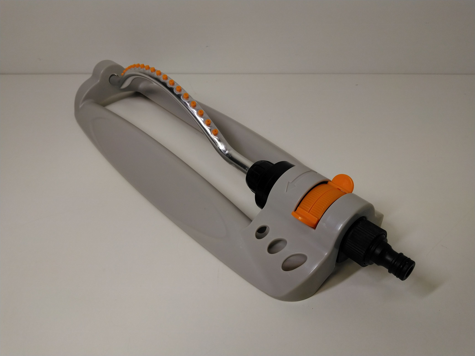 Zavlažovač oscilační, 18 trysek 199 Kč