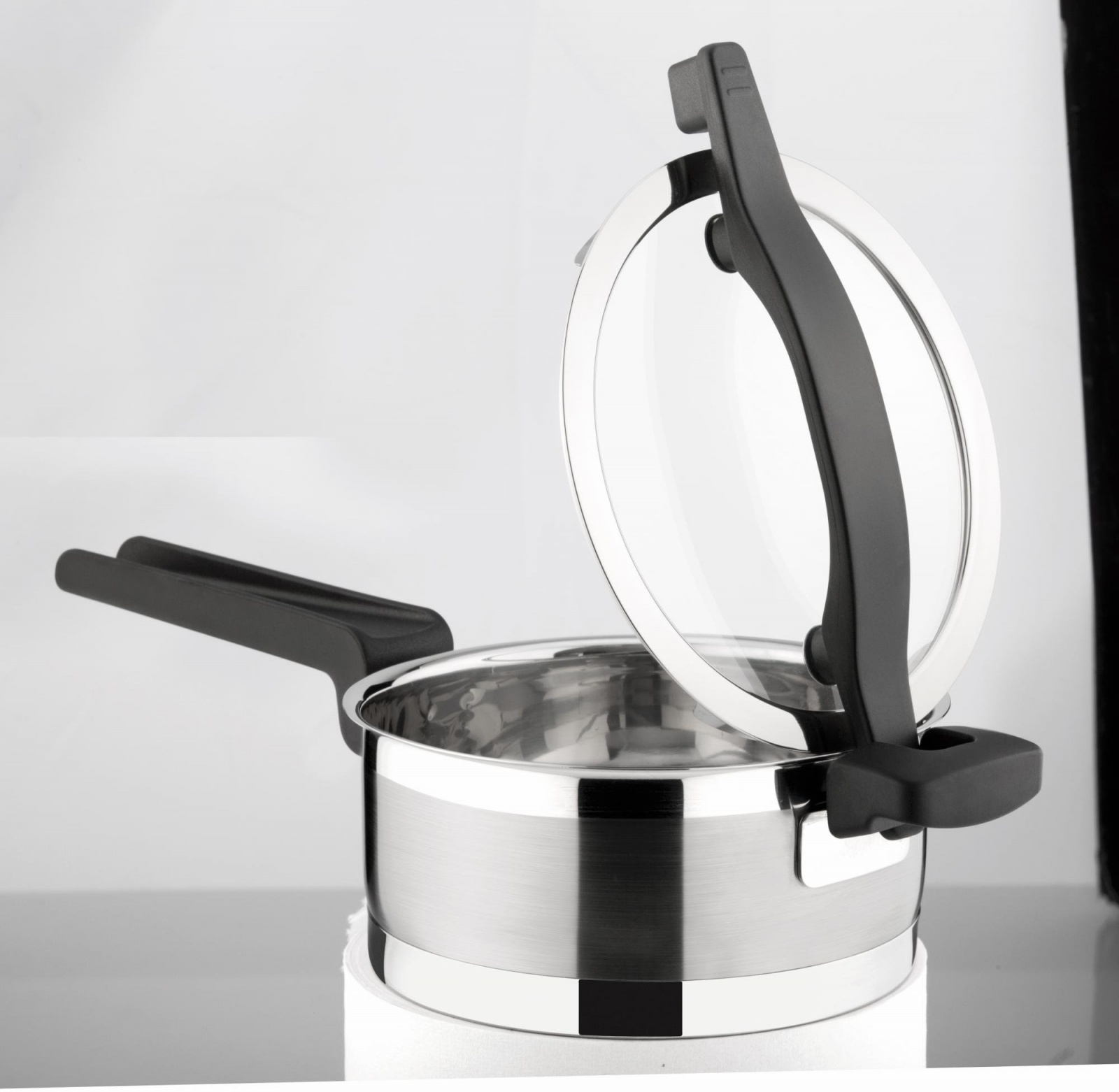 Rendlík Tescoma ULTIMA 16 cm, 1.5l 949 Kč