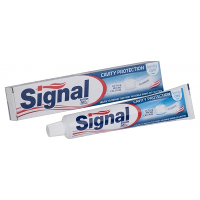 Zubní pasta SIGNAL Family Cavity Protection 75 ml 20 Kč